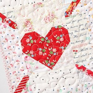 PDF Heart Quilt Pattern - Love is All Around Heart Quilt - Etsy