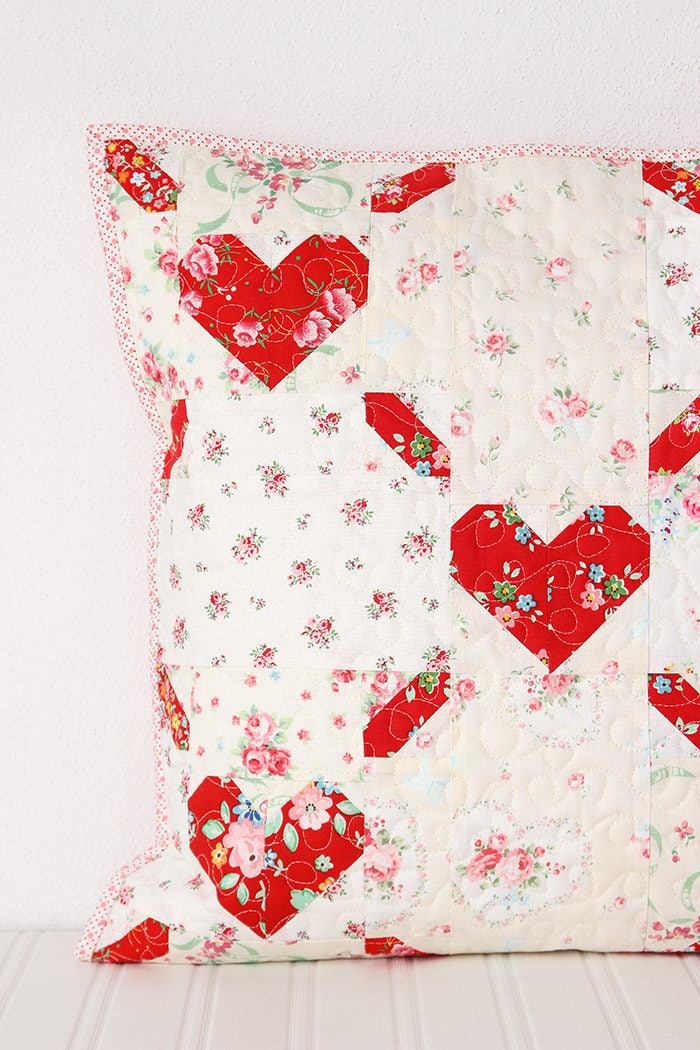 PDF Heart Quilt Pattern Love is All Around Heart Mini Quilt - Etsy