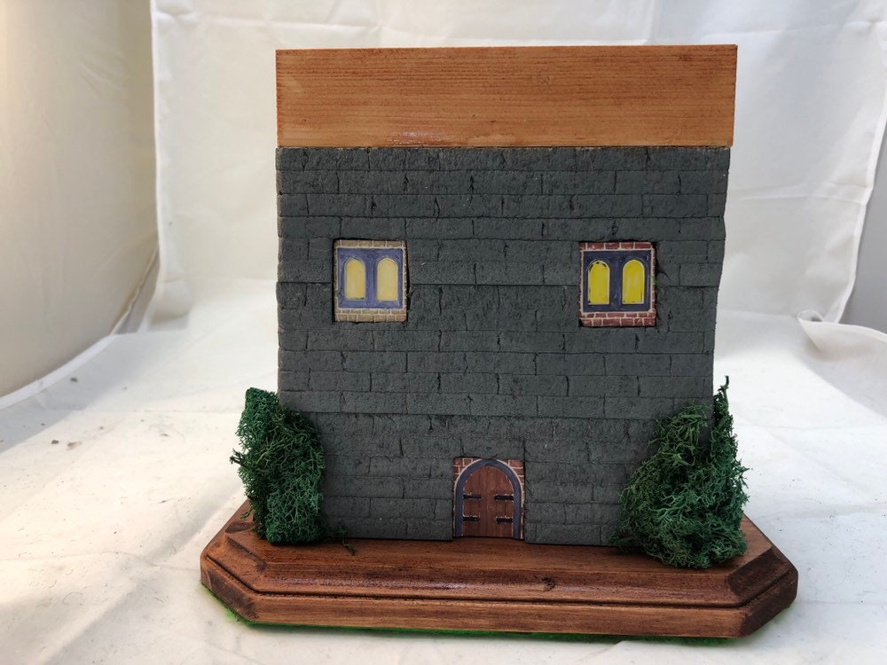Medieval Keep Coin Bank