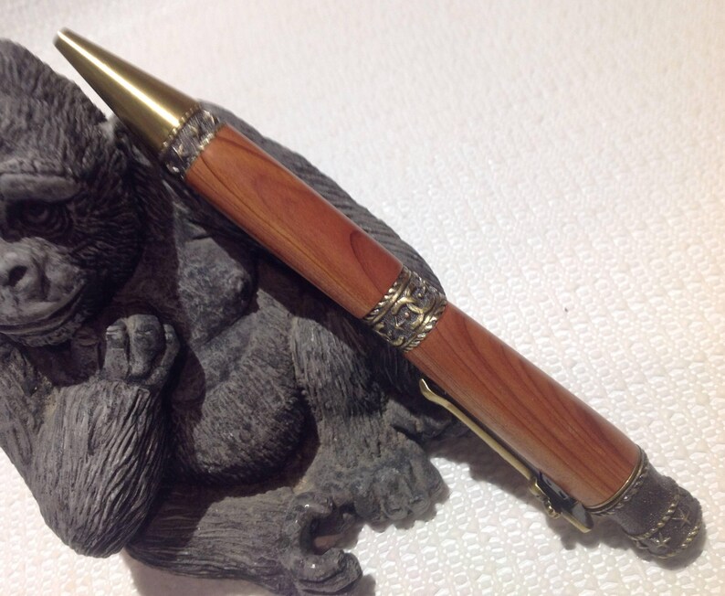 Red Cedar Western Twist Pen With Brass Trim (#1907) - Etsy