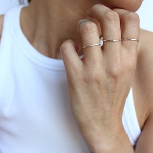 Thin and Delicate Ring, Simple Ring in Solid Silver - Etsy