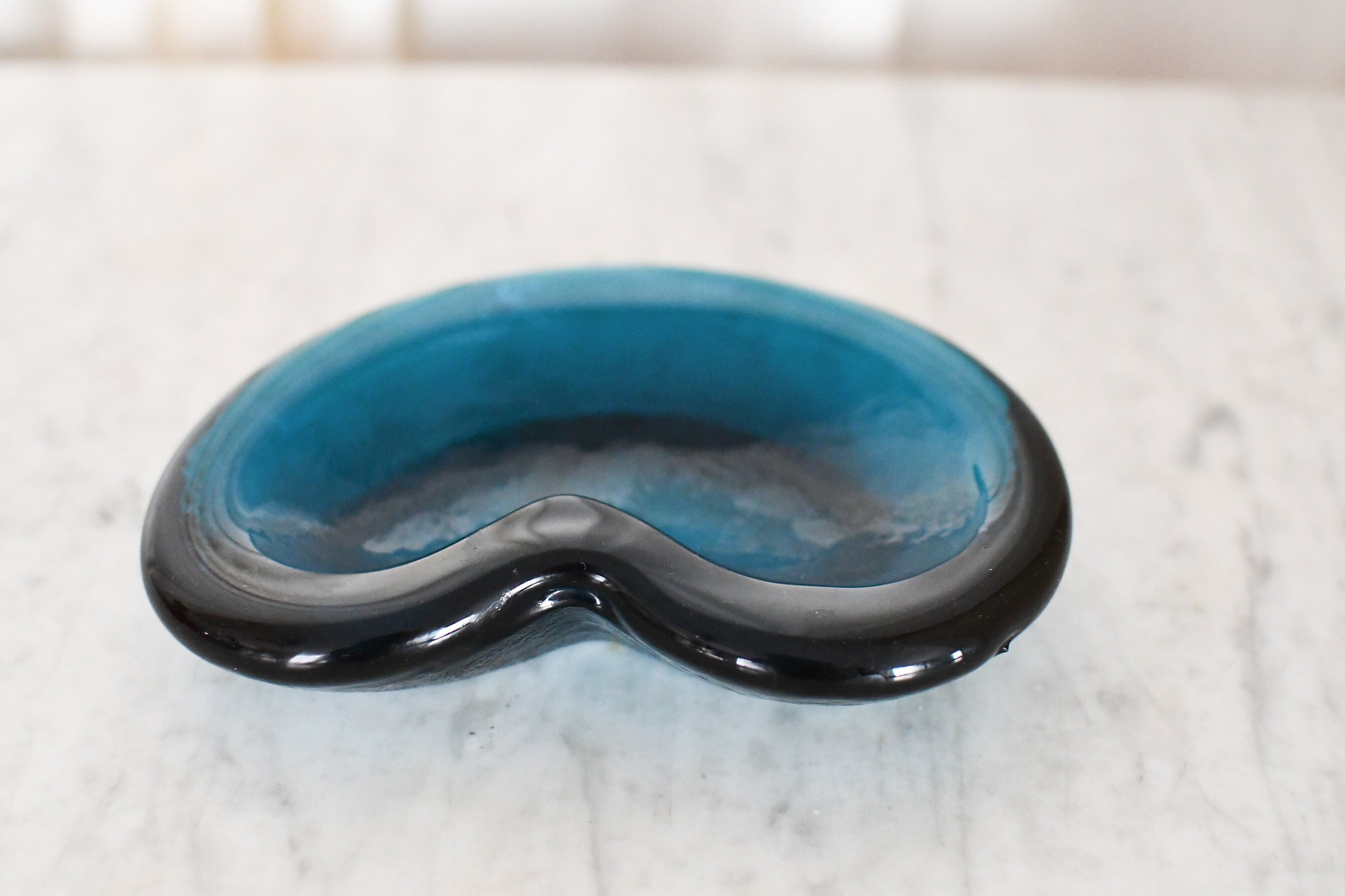 Vintage Blenko Glass Kidney Shaped Bowl in Peacock Blue // MCM - Etsy