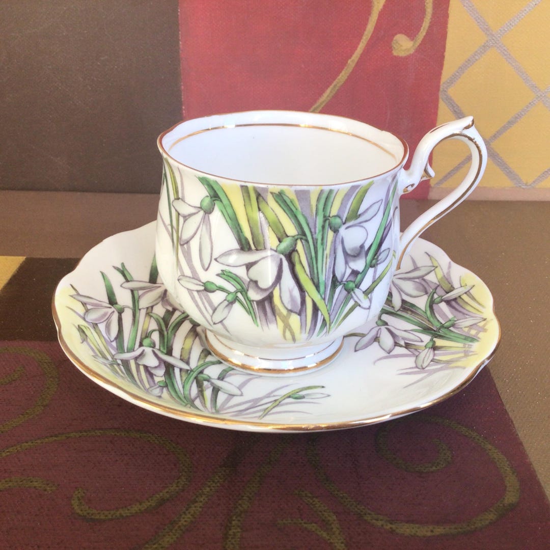 Royal Albert Snowdrop Teacup and Saucer, Flower of the Month Series Tea ...