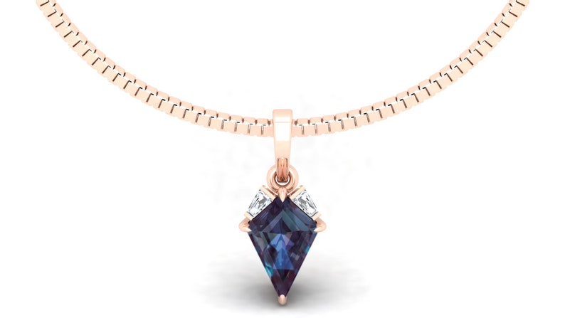Alexandrite Kite Pendant: 3 Ct Lab Color Change Stone, Silver - Etsy