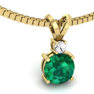 Emerald Pendant Necklace: Classic Solitaire Design (18" Box Chain) - Etsy