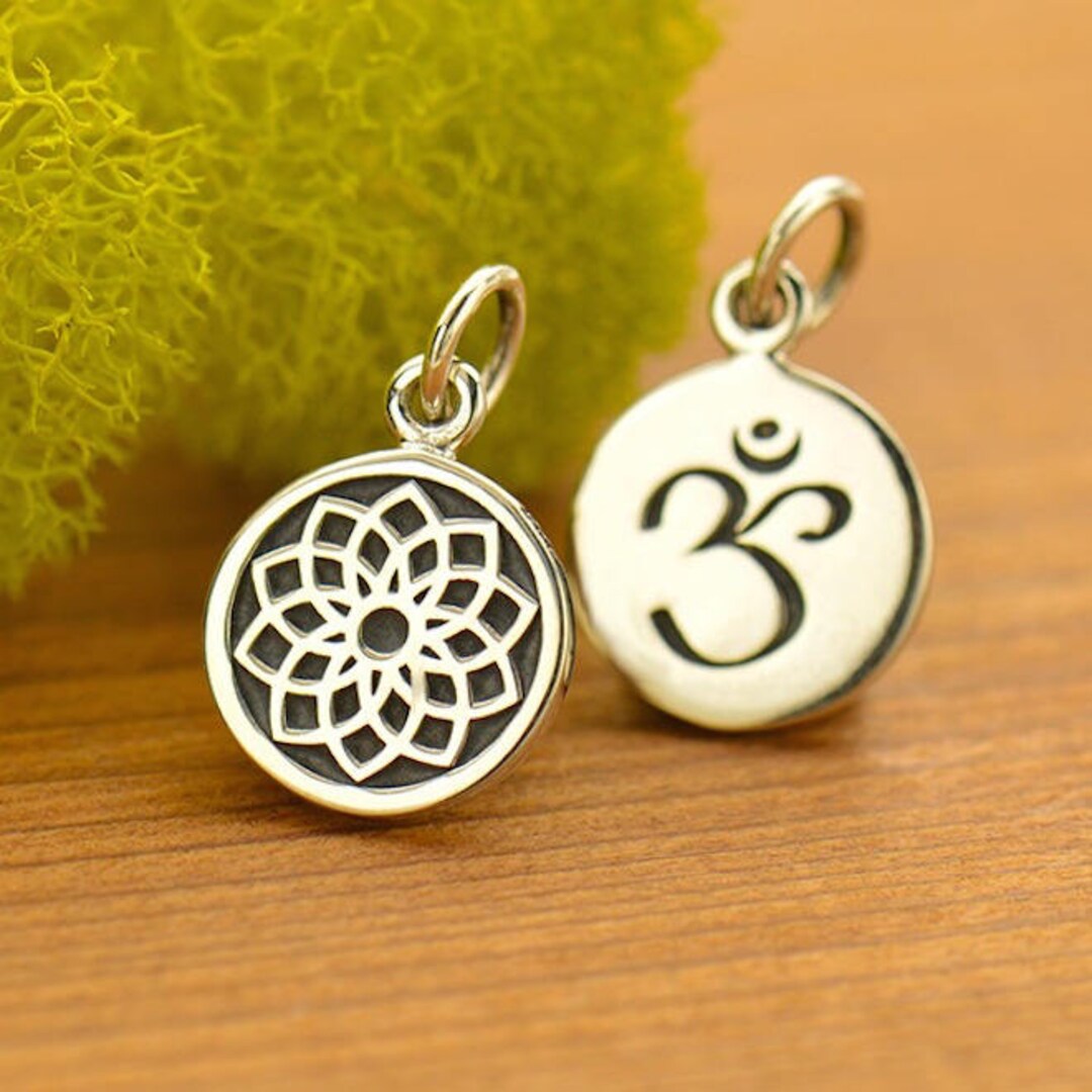 925 Sterling Silver Etched Crown Chakra Charm / Yoga Jewelry Chakras ...
