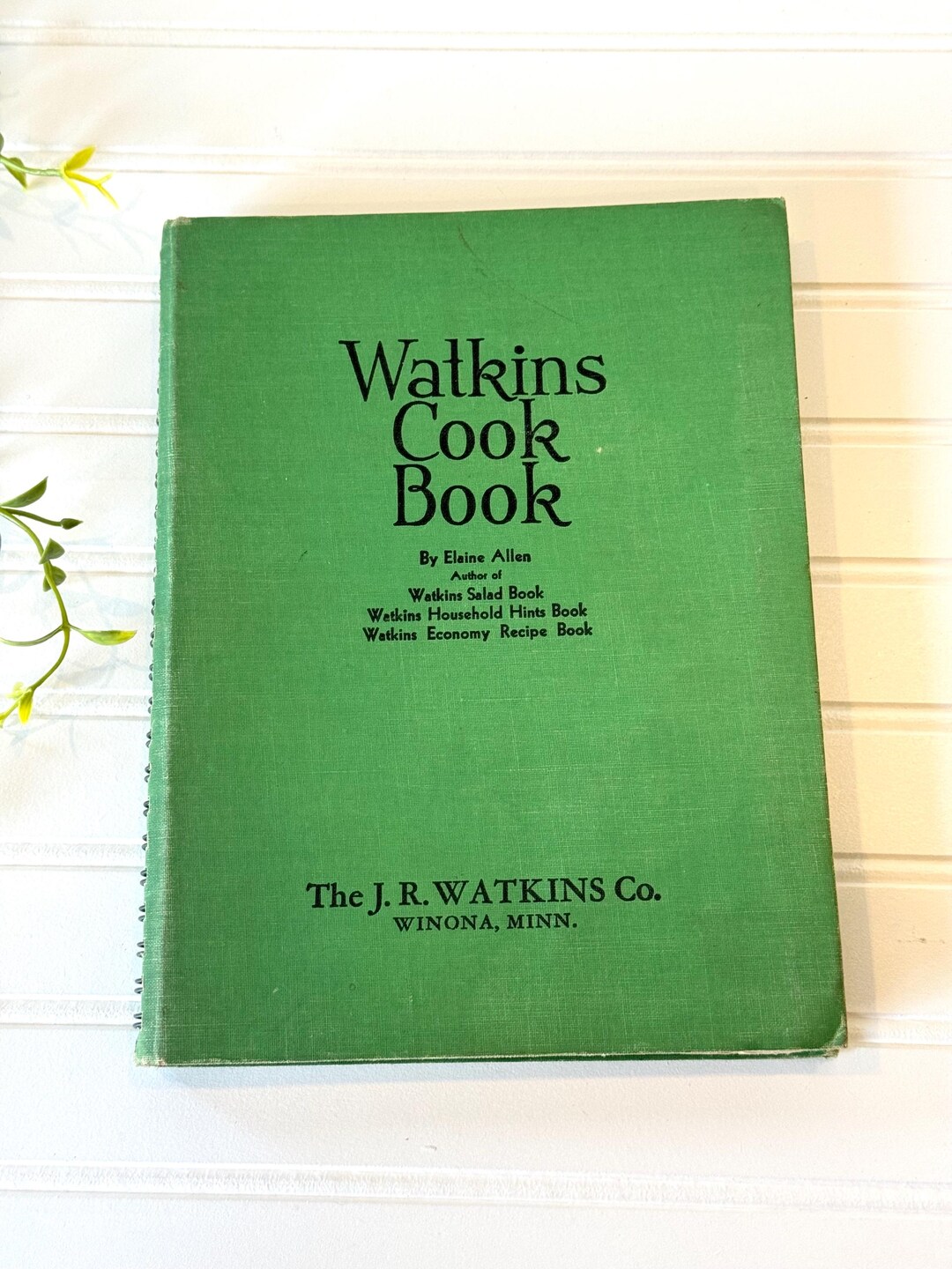 Watkins Cook Book by Elaine Allen 1948 Seventh Edition Vintage Green ...