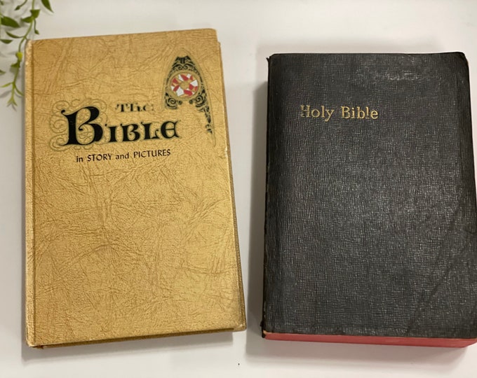 Vintage Bible Stack Set of 2 Old Bibles Bible Decor - Etsy