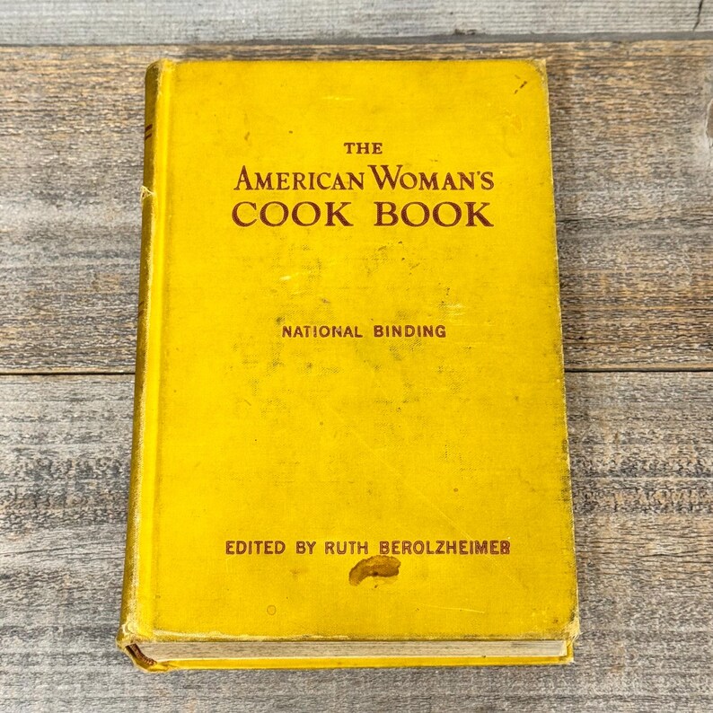 Vintage Cookbook- the American Woman’s Cookbook- Yellow Cook Book - Etsy