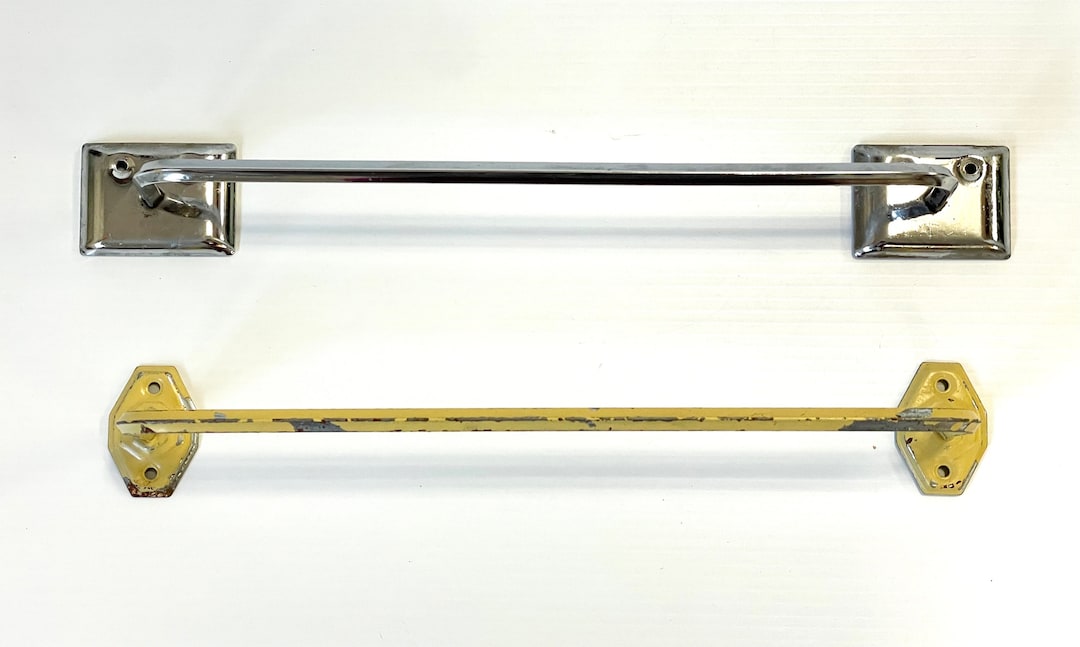 Choice of Mid Century Vintage Towel Racks Chrome or Yellow Chippy Metal ...