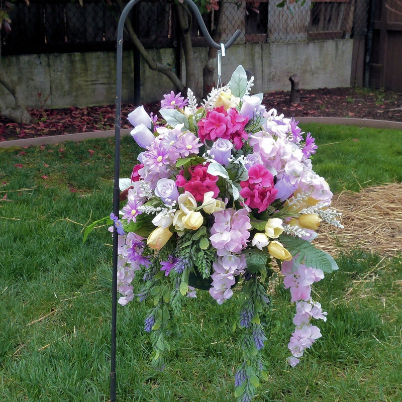 Cemetery Basket - Etsy