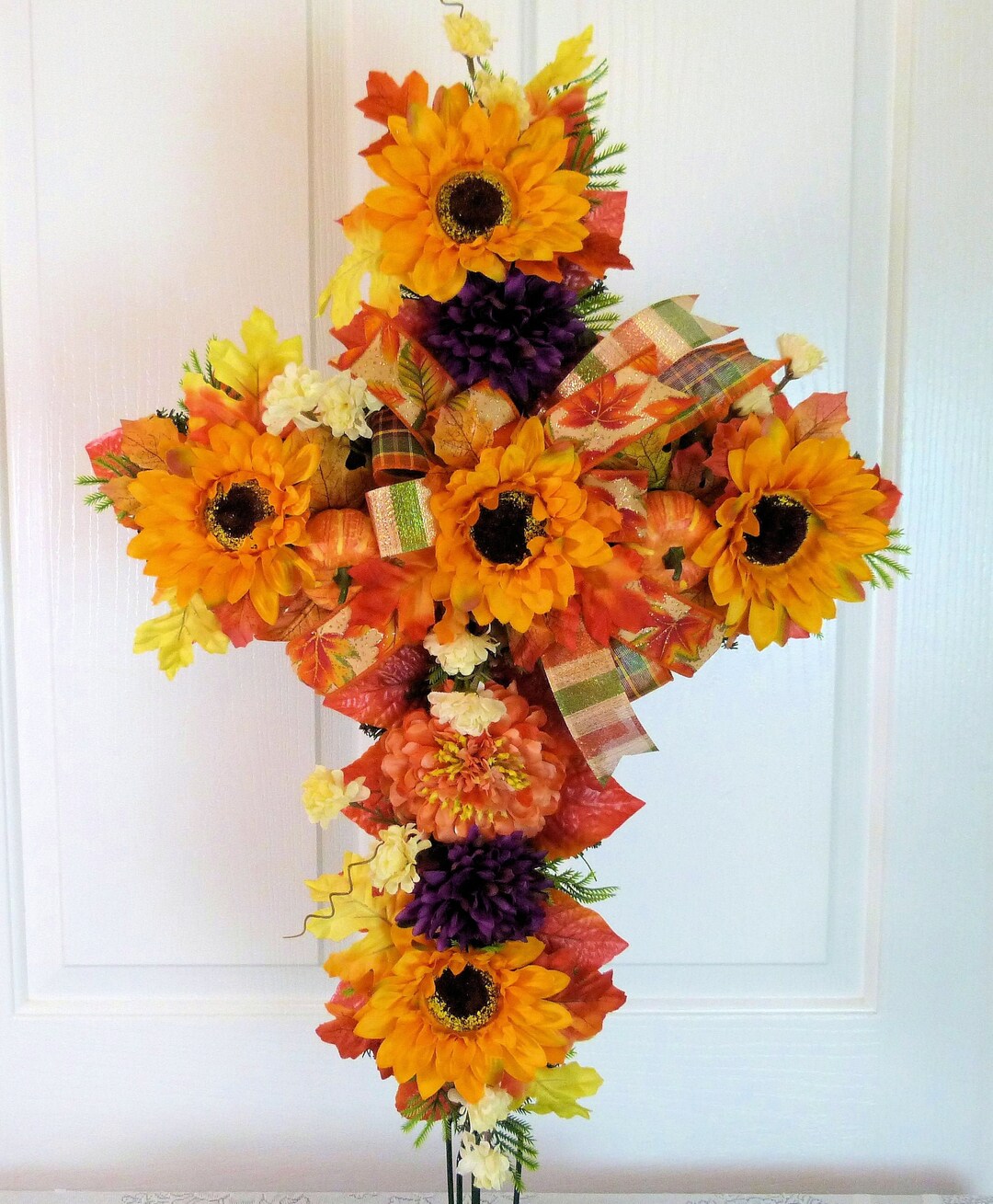 Fall Cemetery Cross With Sunflowers, Cemetery Cross With Sunflowers and ...