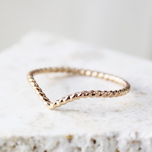 Chevron Ring - Etsy
