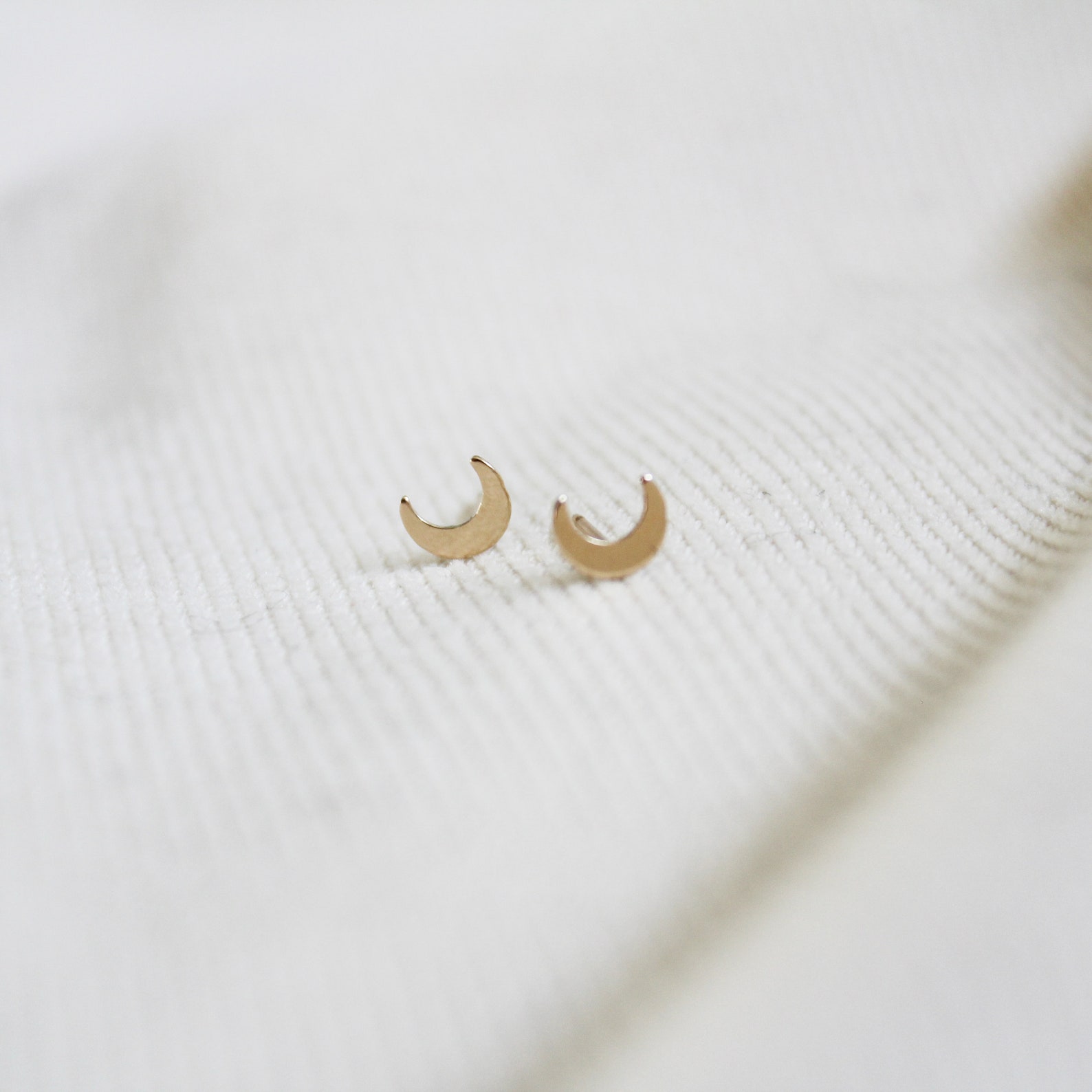 Half Moon Earrings Moon Stud Earrings Moon Studs Crescent - Etsy Canada