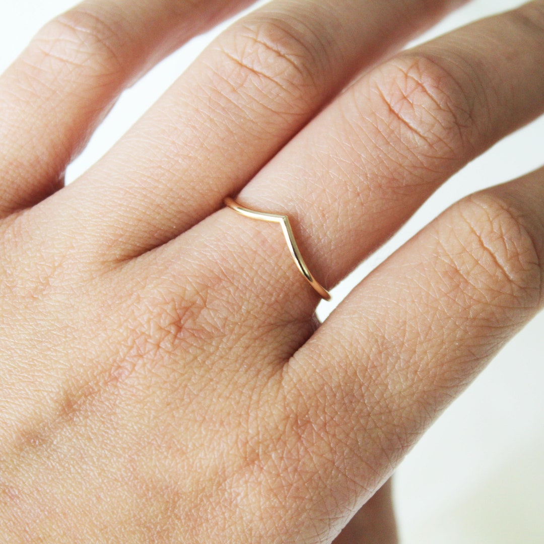Gold V Ring, Thin V Ring, Dainty Gold Chevron Ring, 14k Gold Filled V ...