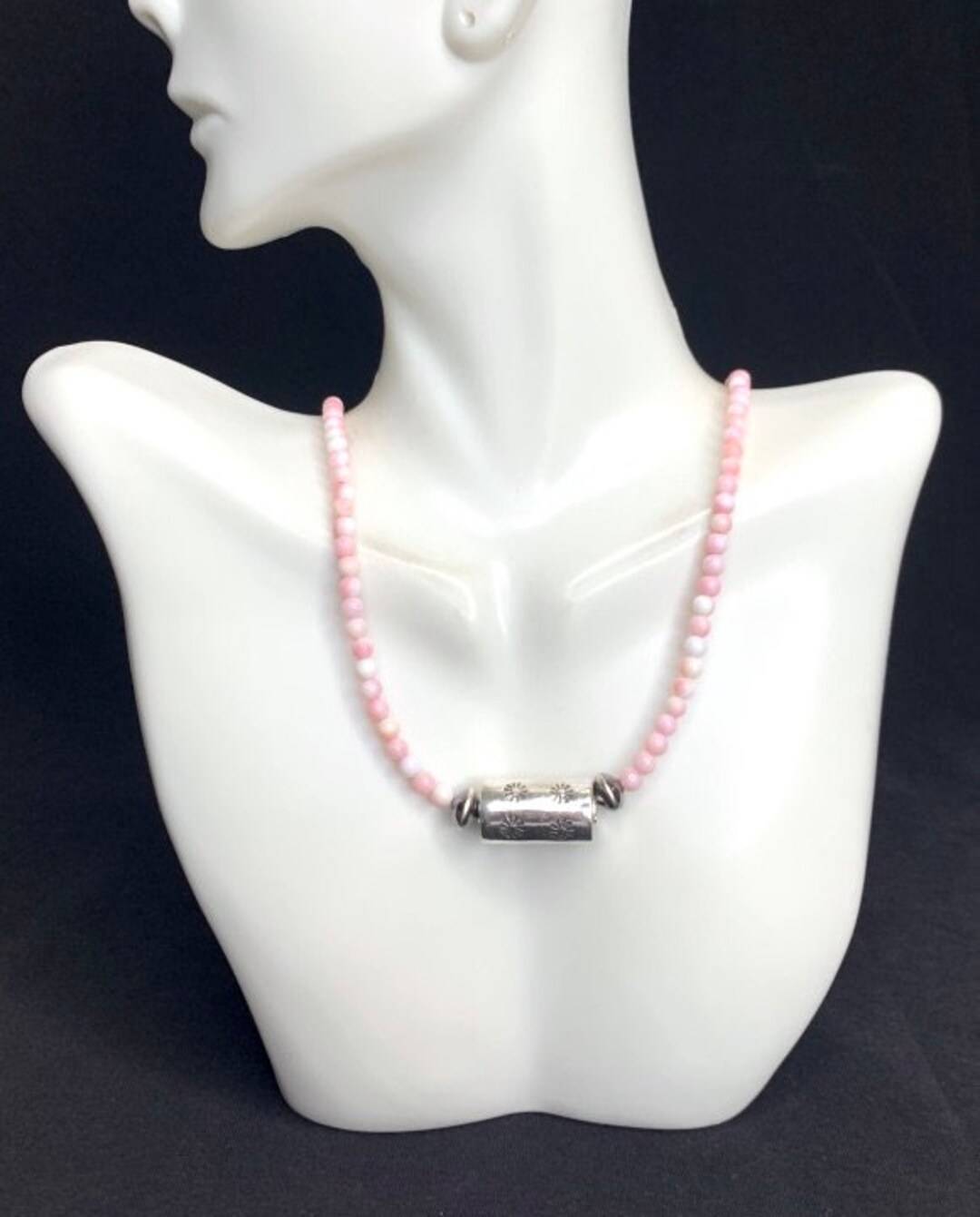 Pink Conch With Navajo Pearl Barrel Choker Necklace 17-3/4'' Long, 925 ...