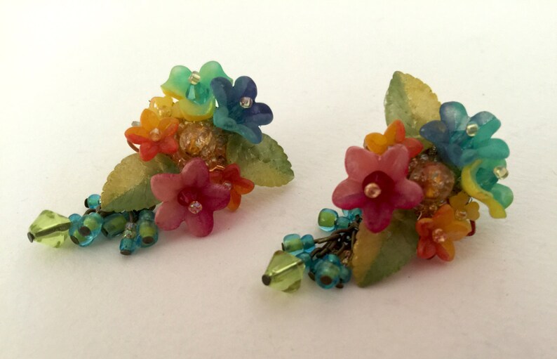 WILD FLOWER Colorful Handbeaded Earrings by Colleen Toland - Etsy