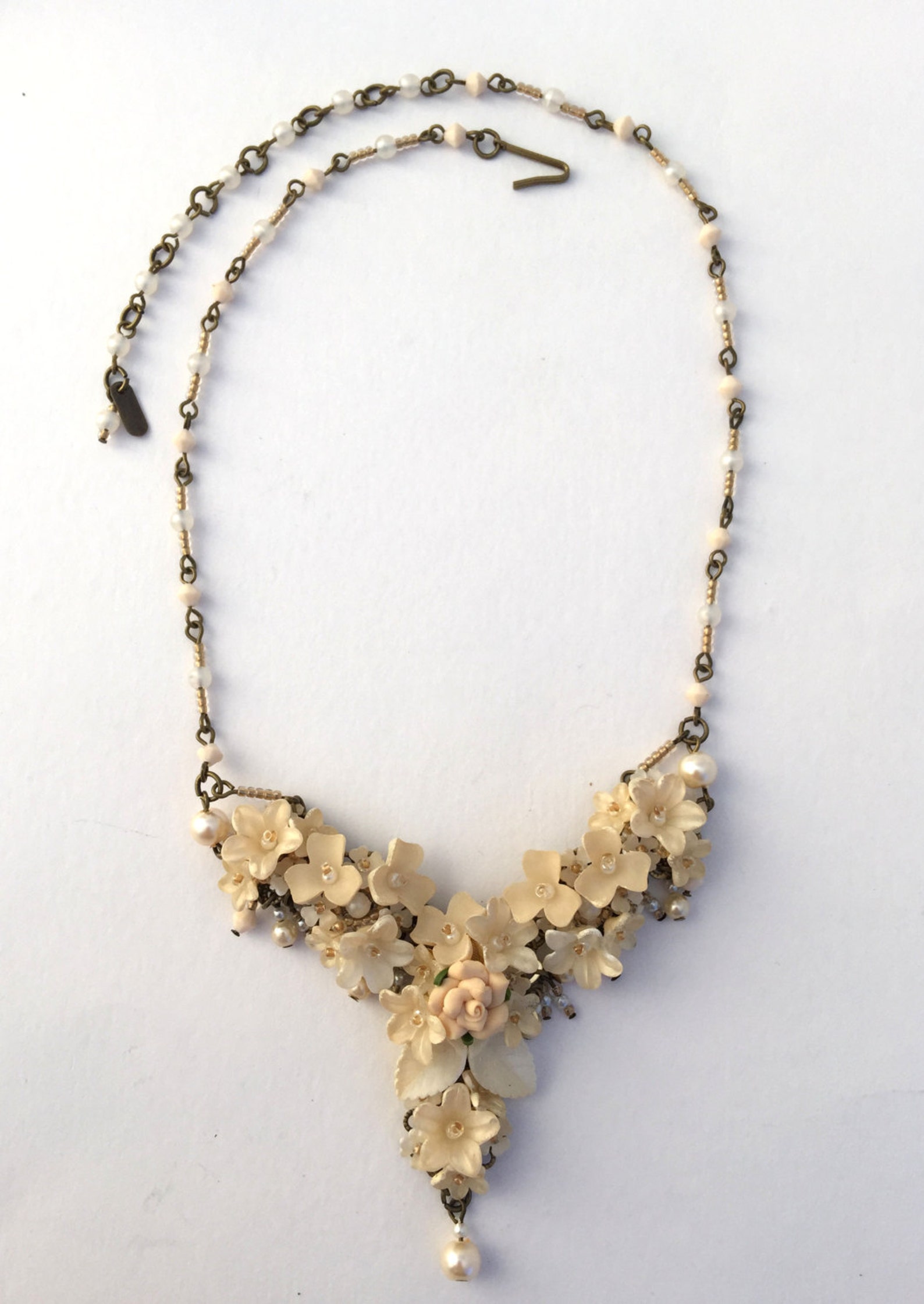 PARCHMENT VEE NECKLACE Handmade by Vintage Jewelry Designer Colleen ...