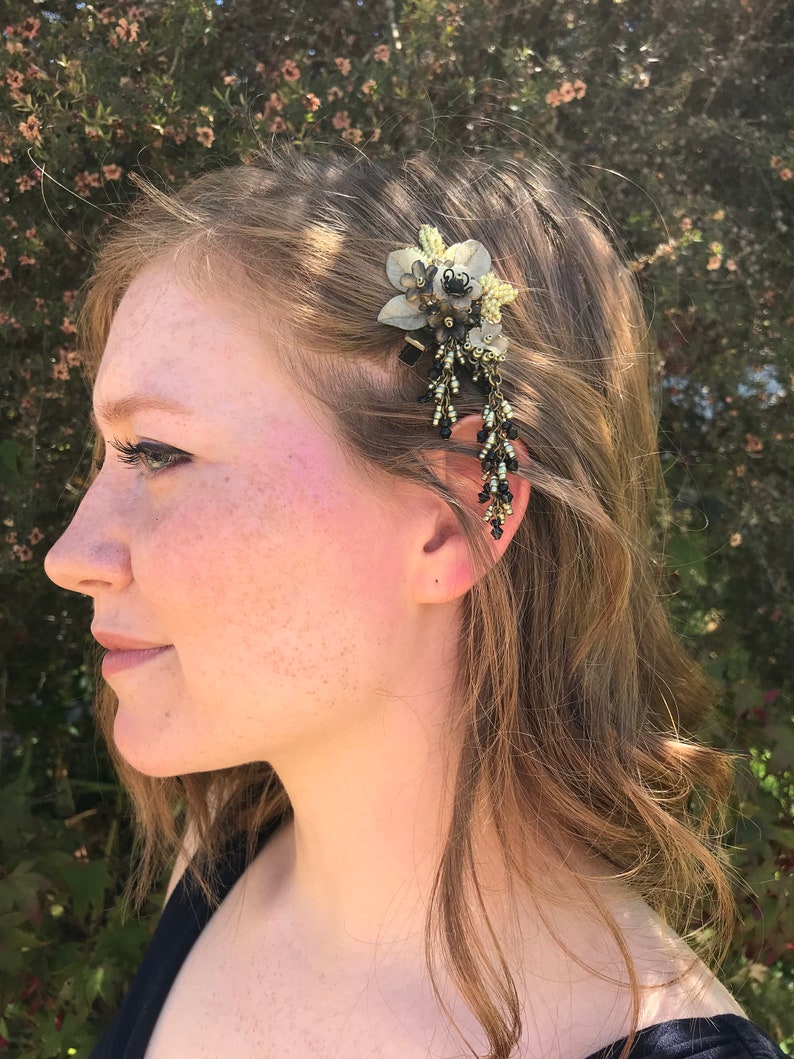 DANGLE HAIR CLIP Antique Gold and Black Handbeaded by Vintage - Etsy
