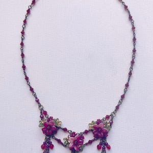 Colleen Toland Tea Rose Tri Flower Red Flower Necklace Handmade ...