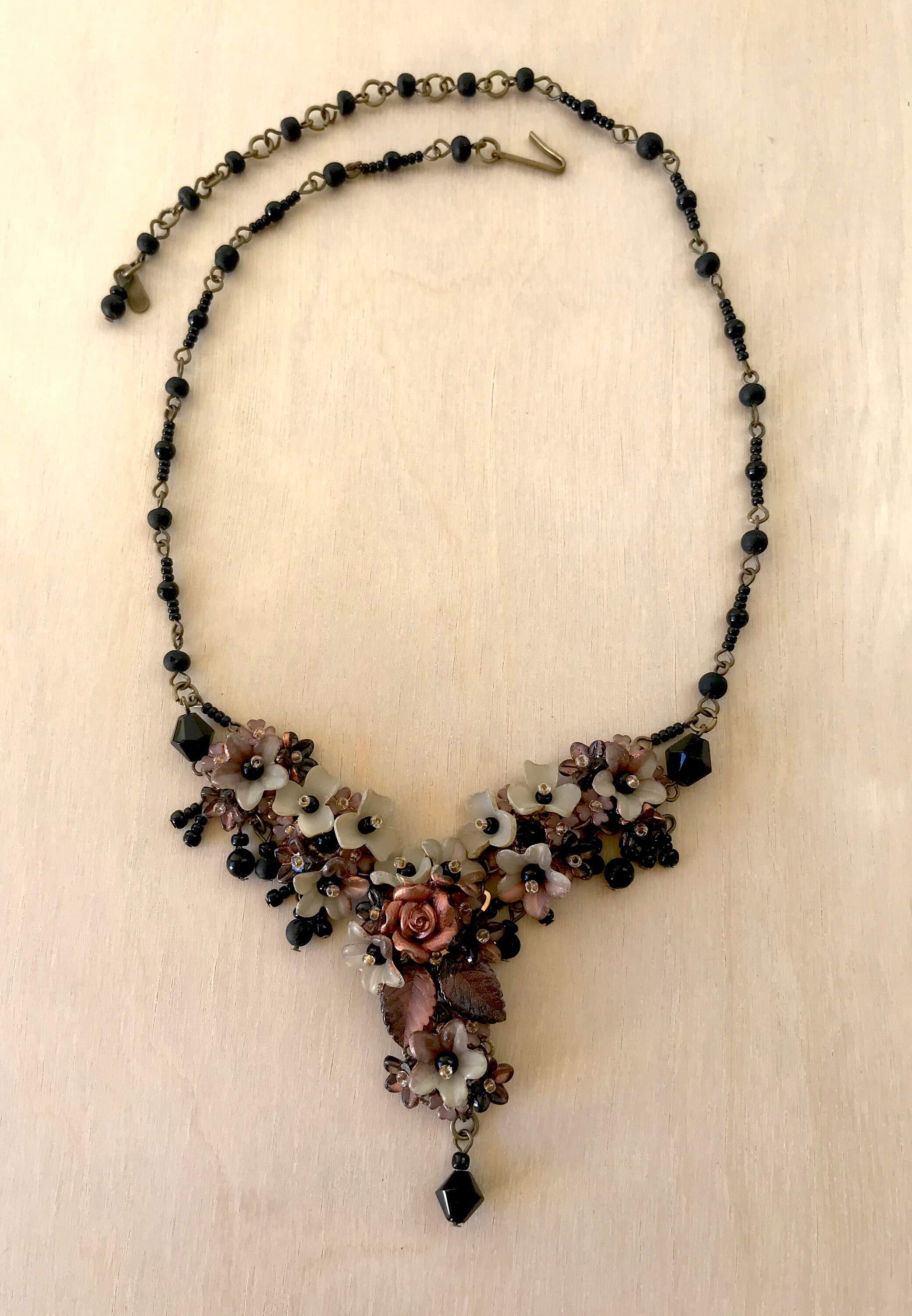 Hand Beaded Black Beige Copper Vee Necklace by Vintage Jewelry - Etsy