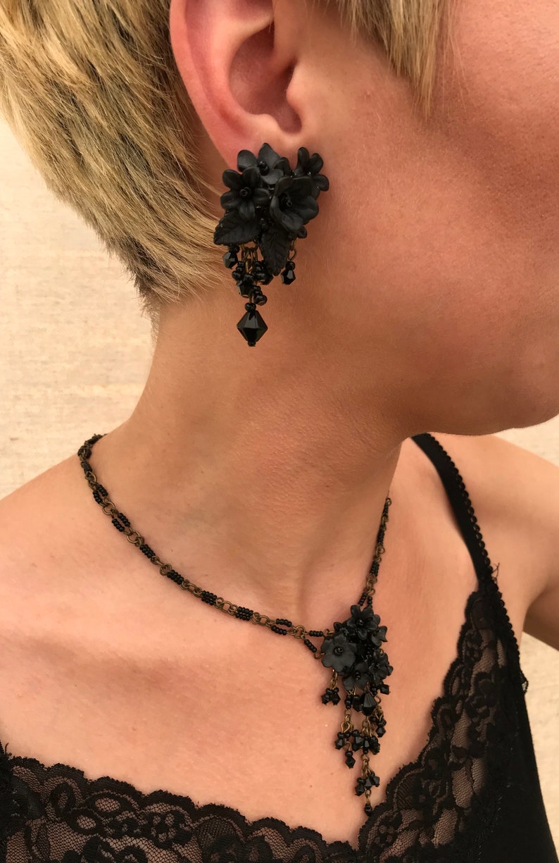 BLACK BEADED Drop EARRINGS Handbeaded by Vintage Jewelry Designer ...