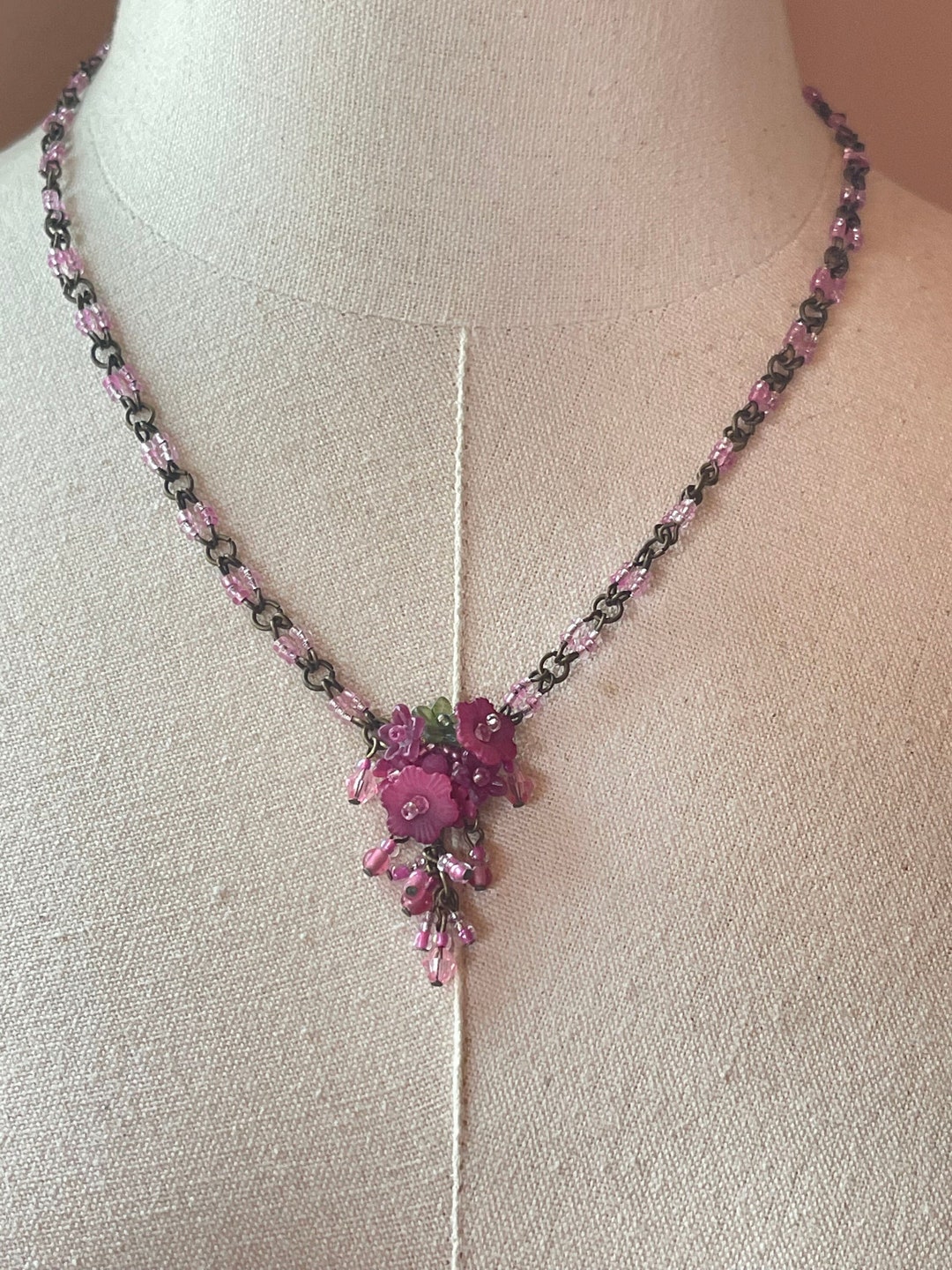 Colleen Toland Carmine Handbeaded Floral Pendant Necklace in Pretty ...