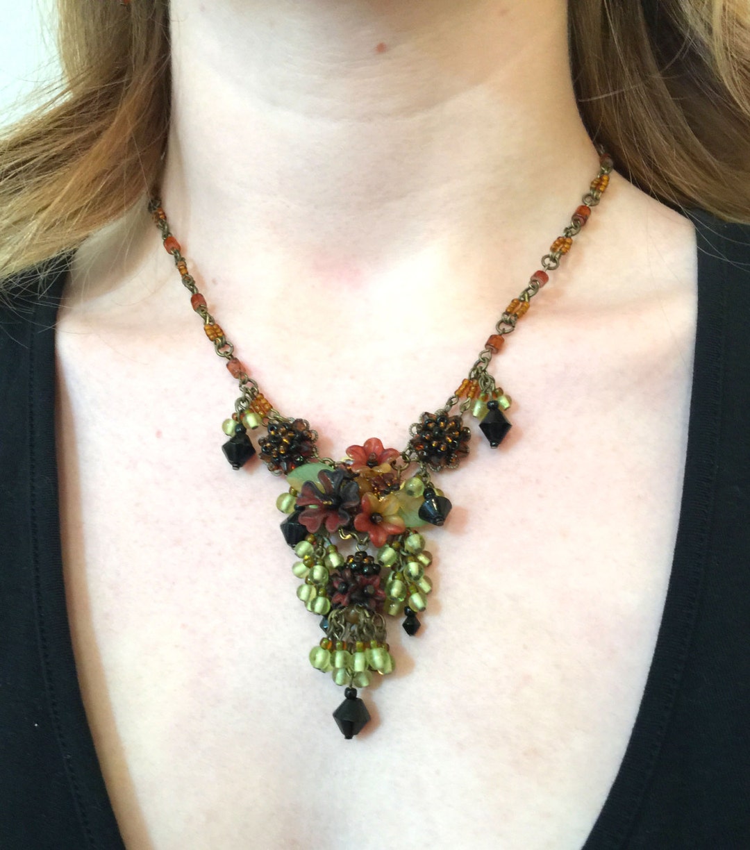 Collar COLLEEN TOLAND HANDBEADED en Cinnebar - Etsy España