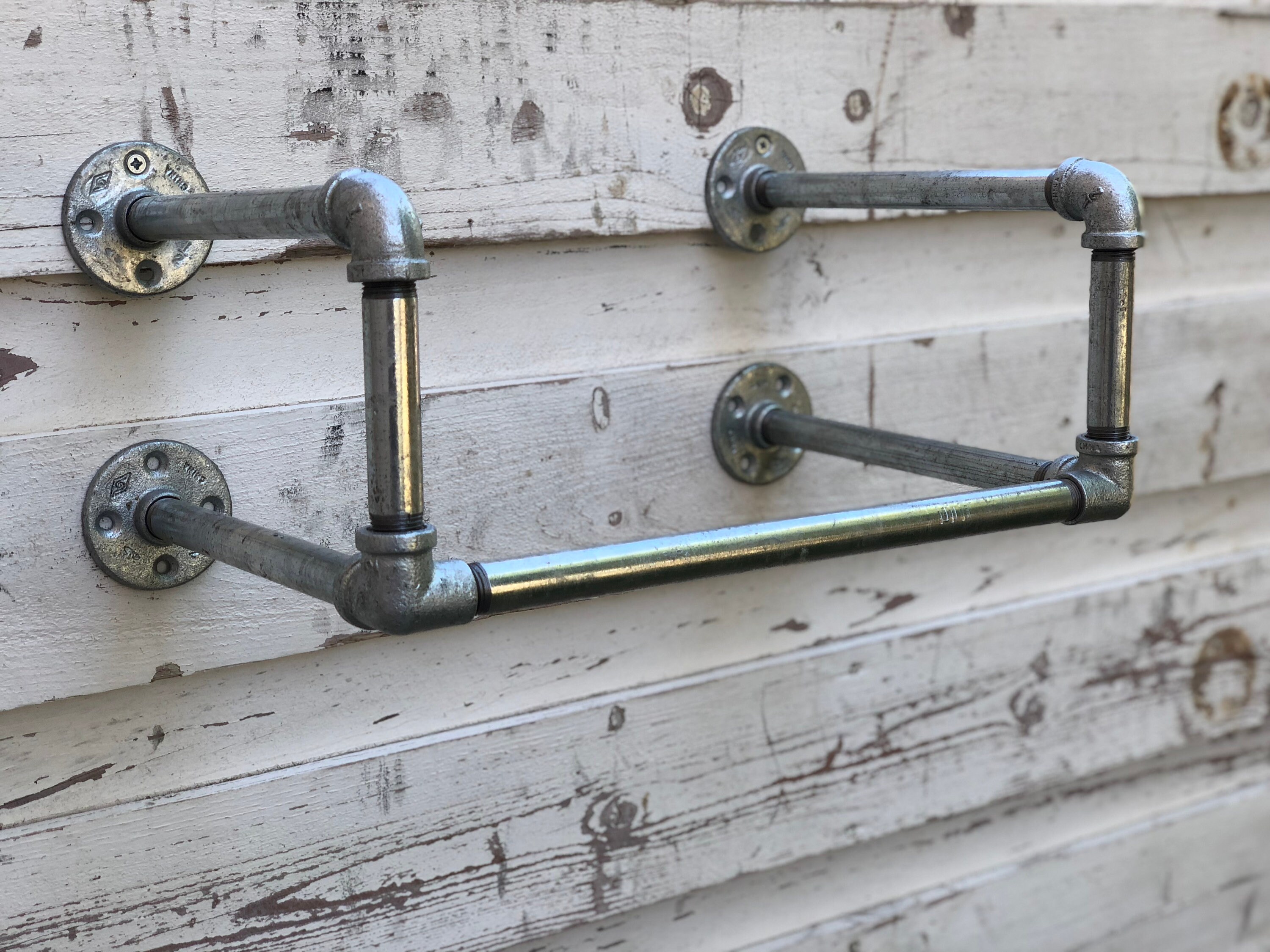 19 Industrial Galvanizedd Pipe Clothes Hanger for | Etsy