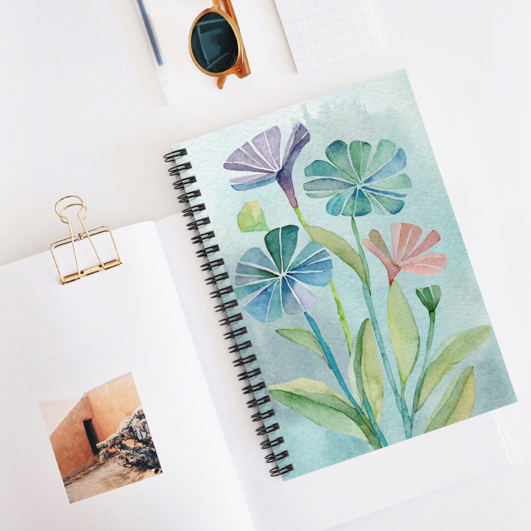 Delicate Dreams: Alyssum Floral Notebook, College Ruled Line Paper, 118 ...