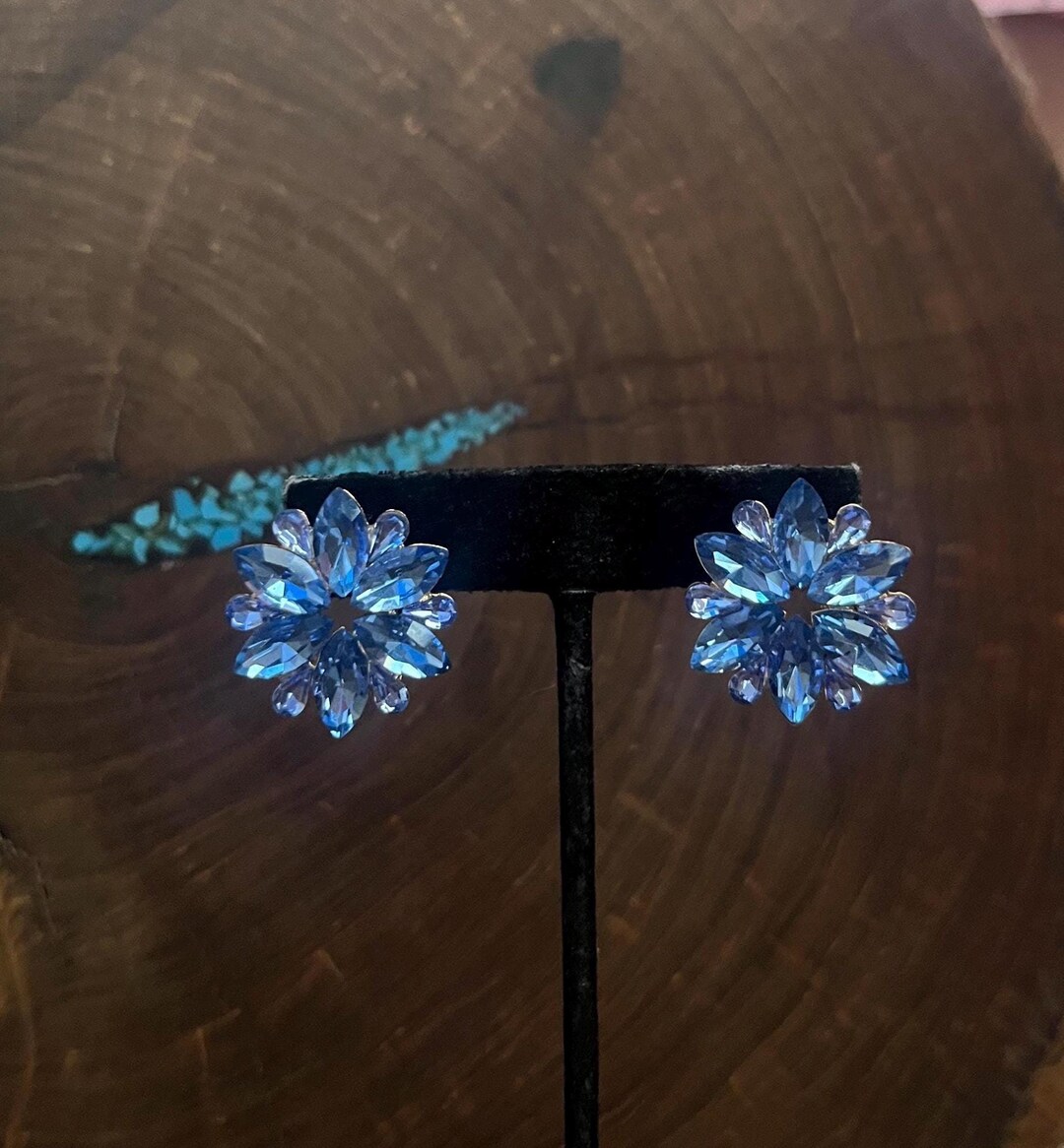 Light Blue Stud Earrings, Light Sapphire Blue Studs - Etsy