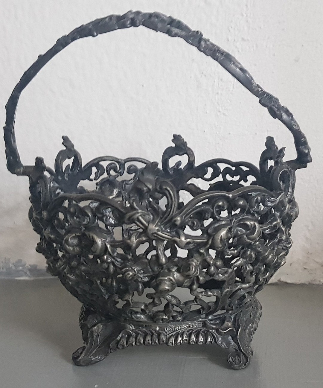 Antique Cast Iron Pierced Filigree Round Basket - Etsy