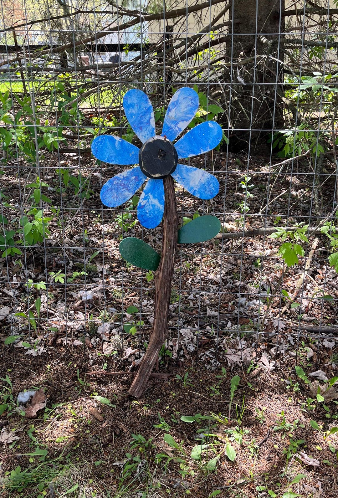 Rustic Metal Flower Garden Stake Yard Art Outdoor Decor, Rusty Flowers ...