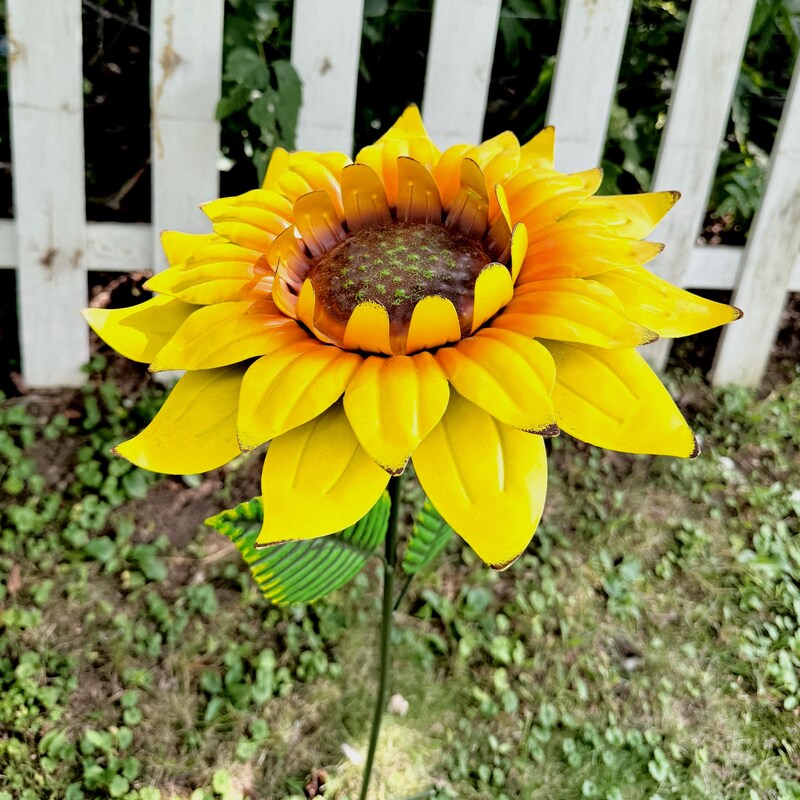Metal Sunflower Yard Art - Etsy