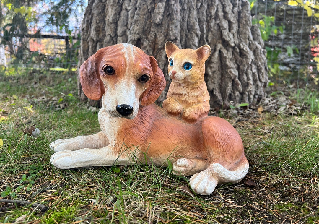 Vintage Resin Beagle Cat Dog Statue Figurine Garden Porch Home Decor ...