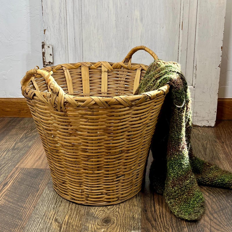 Large Wicker Basket - Etsy