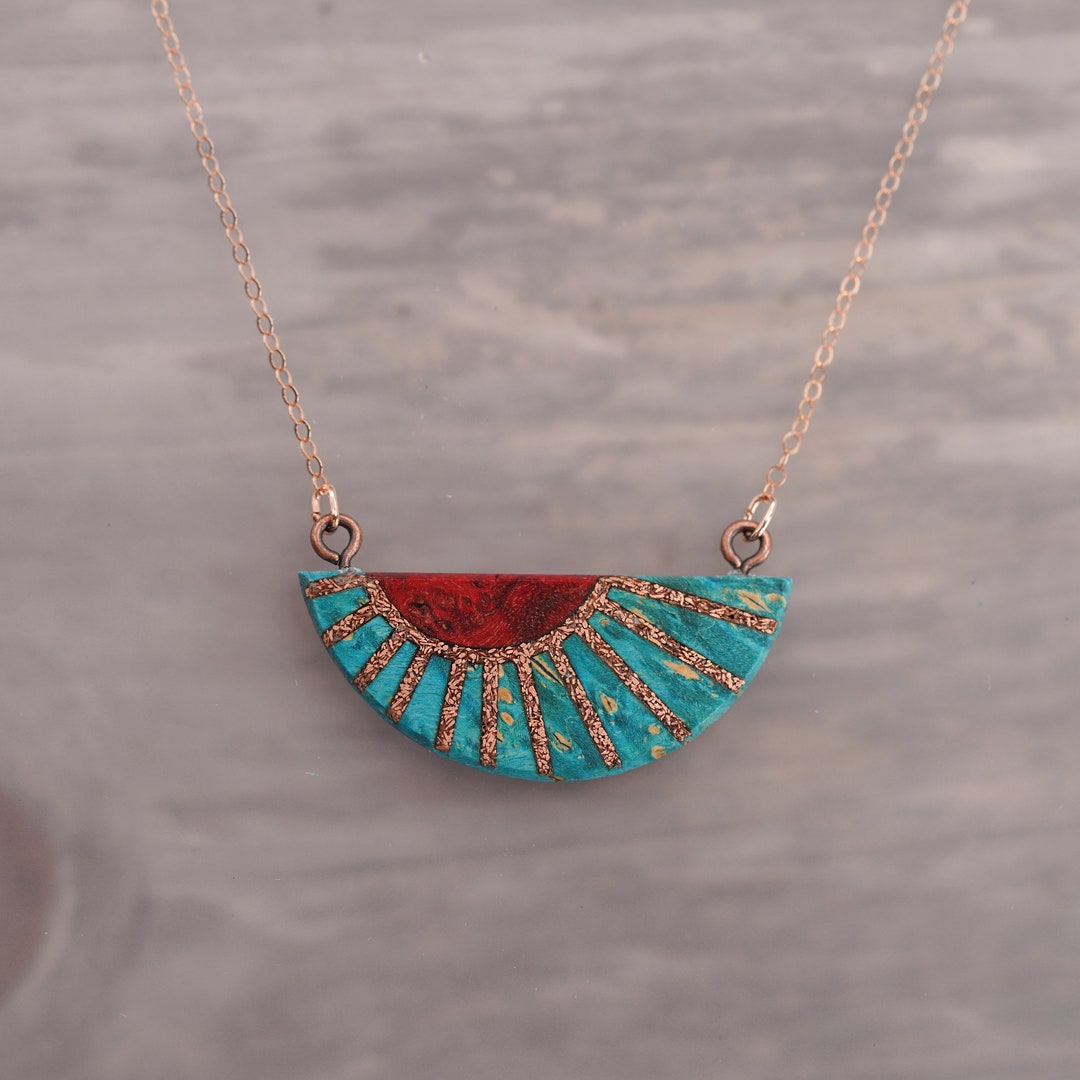 Half Circle Pendant, Horizontal Necklace, Striking Design, Art Deco ...