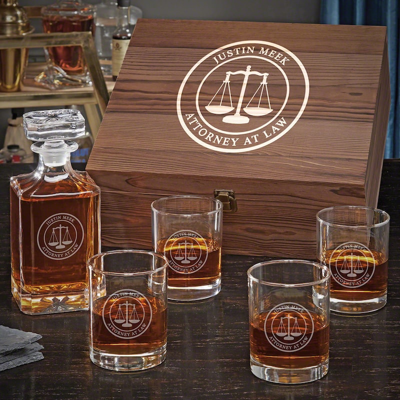 Lawyer Gift - 60+ Gift Ideas for 2026