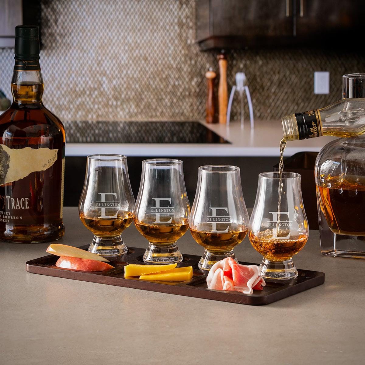 Engraved Whiskey Gift Box With Glencairn Glasses - Custom Whiskey ...