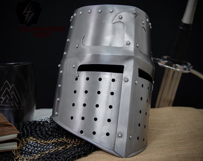 Holy Guidance Templar Crusader Bucket Helmet Classic 18G Medieval ...