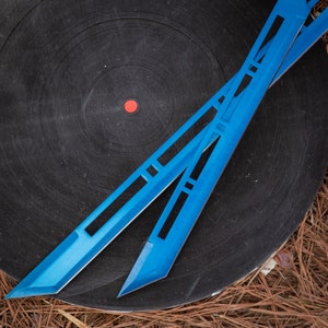 Dance of Blue Horizon Ninja Dual Wield Swords Neon Blue Sharpened Tanto ...