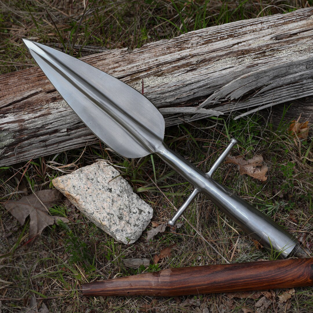 Leaf Barrier Boar Spearhead Curved Blade Hand Forged Functional ...