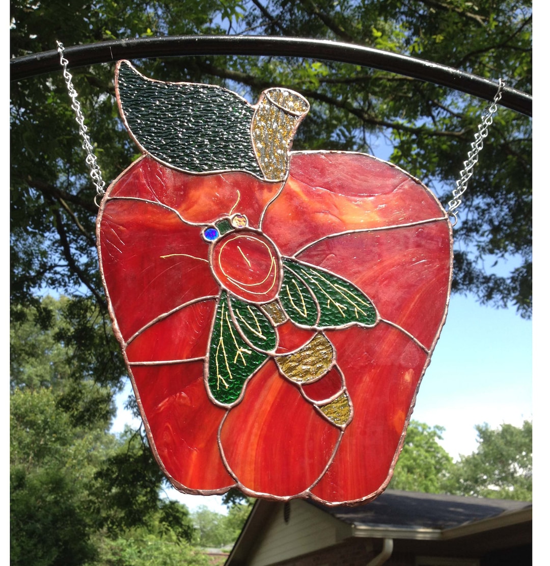 Suncatcher Stained Glass; Queen Honeybee on Apple - Etsy