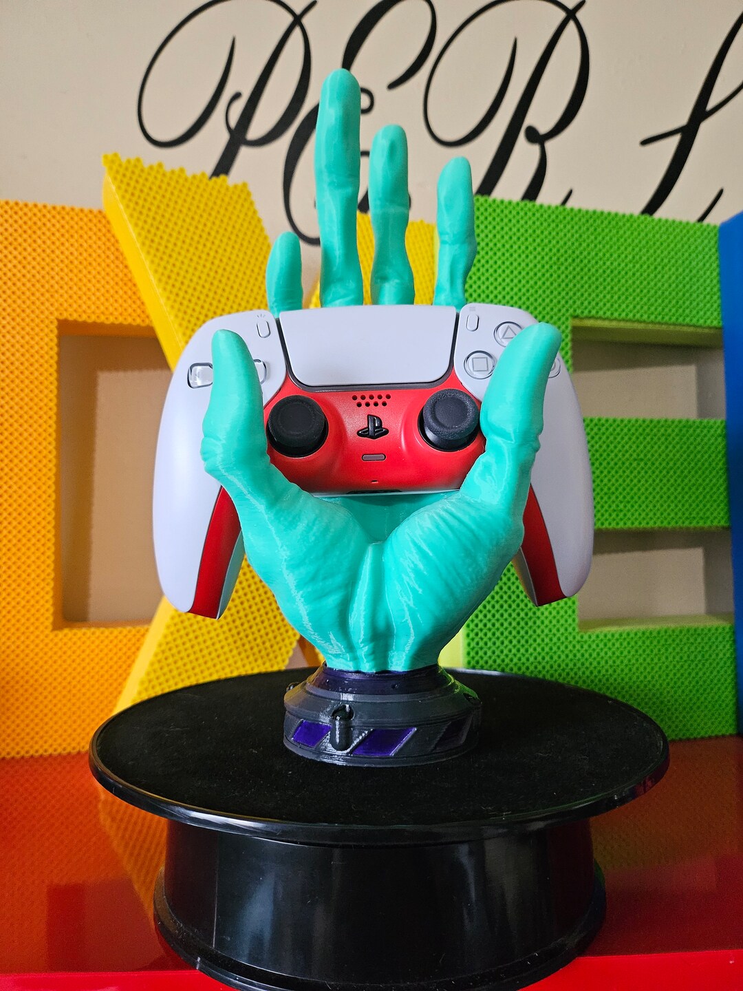 PS5/XBOX Controller Holder/stand Alien Hand 3D Printed & Hand Painted ...