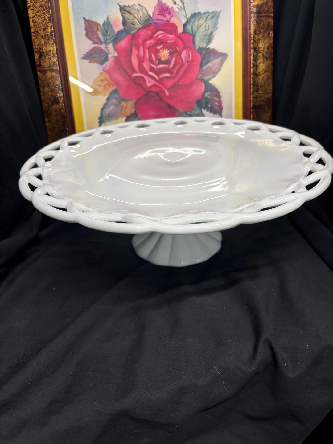 Colony Vintage Round Cake Stand Lace Edge Milk Glass - Etsy