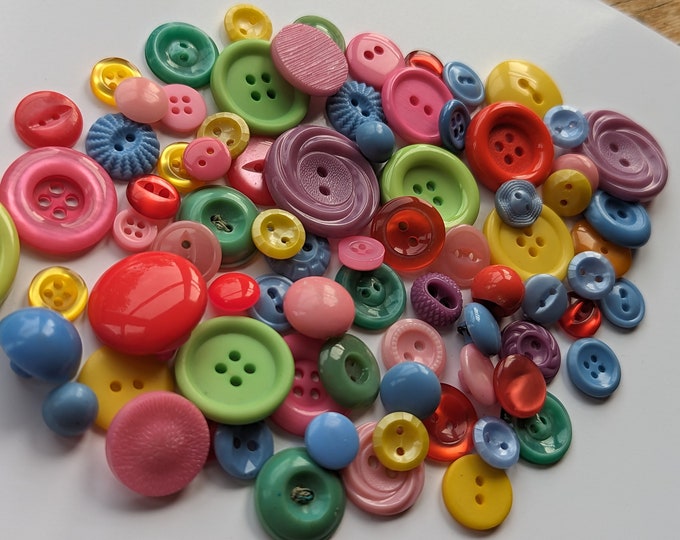 Lovingly Selected Collection of Vintage Plastic Buttons in Bright Bold ...