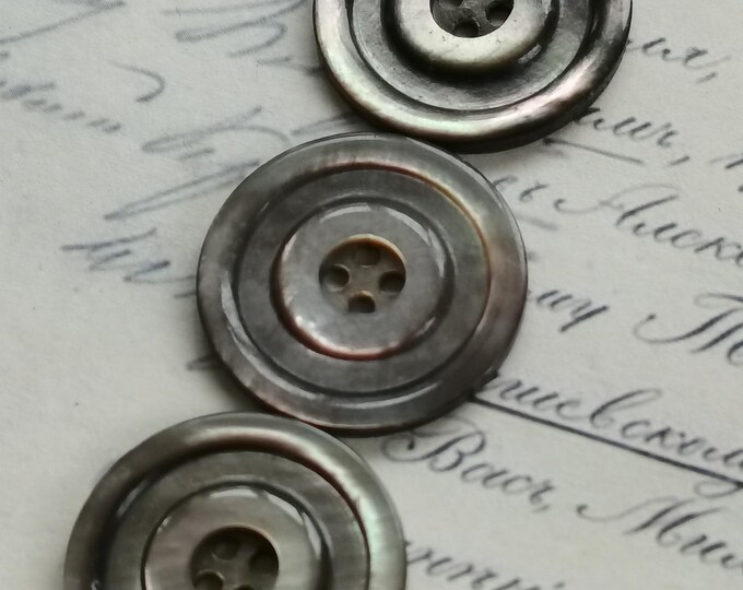 Set of 5 Vintage Carved Abalone Shell Buttons Measuring 22mm Across - Etsy