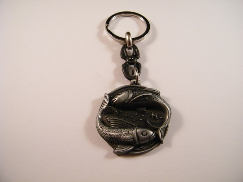 Pisces Keychain Zodiac Keyring Astrology Sign Birthday - Etsy