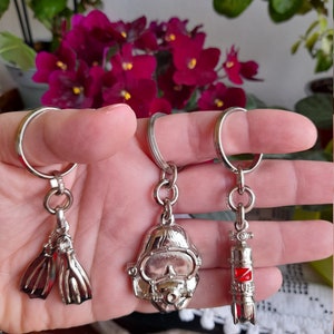 Scuba Diving Flippers Keyring, Diving Keychain, Swimmers Gift, Swim ...