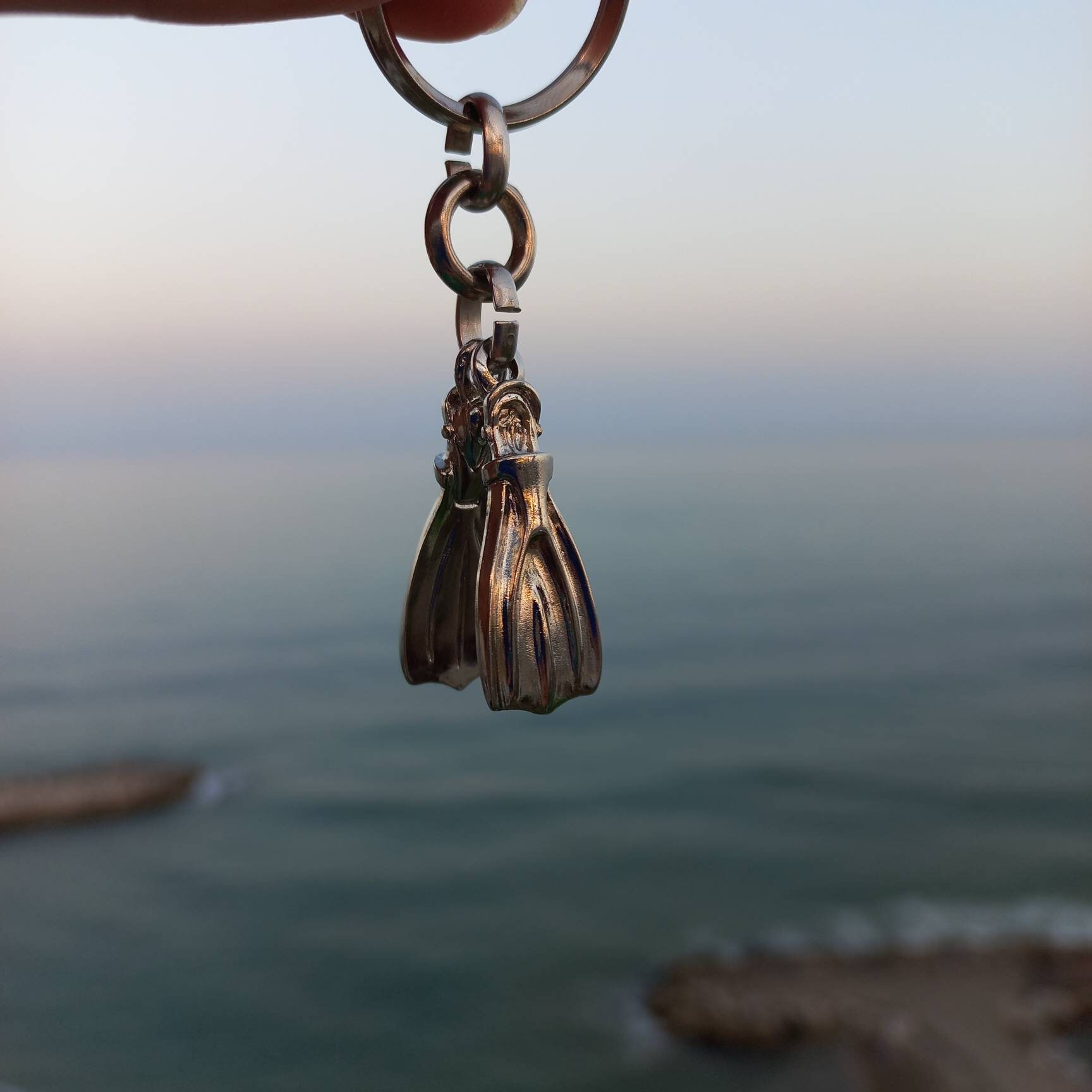 Scuba Diving Flippers Keyring Diving Keychain Swimmers Gift - Etsy